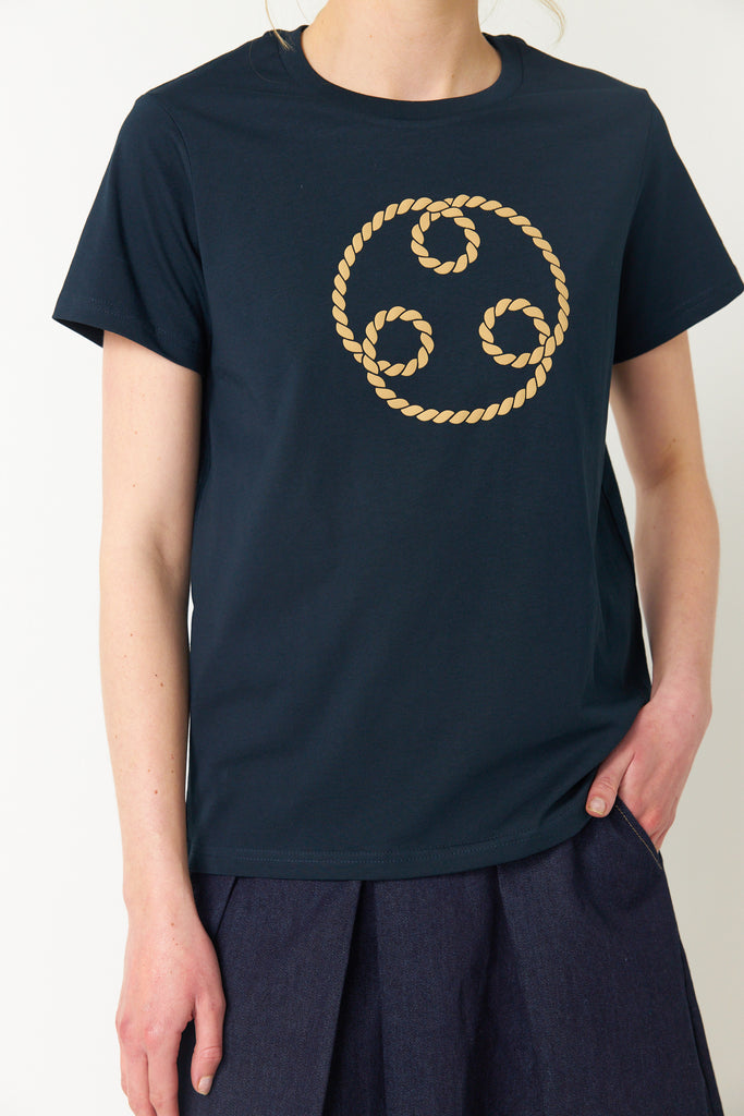 Huddle t-shirt